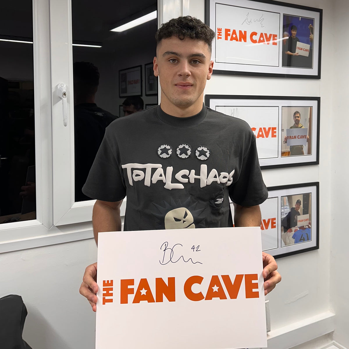 Bailey-Tye Cadamarteri Signed Sheffield Wednesday Deluxe Mount Display ...