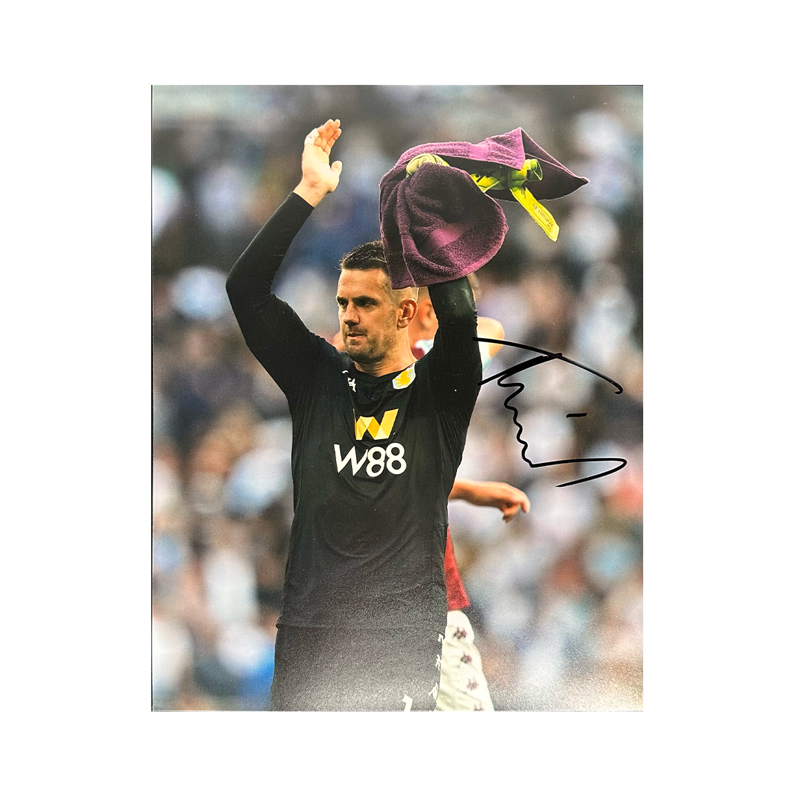 Tom Heaton Signed Aston Villa 10x8 – The Fan Cave Memorabilia